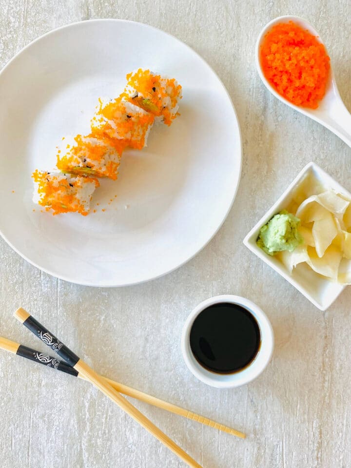 What is Tobiko and Tobiko Sushi? - Aubrey's Kitchen