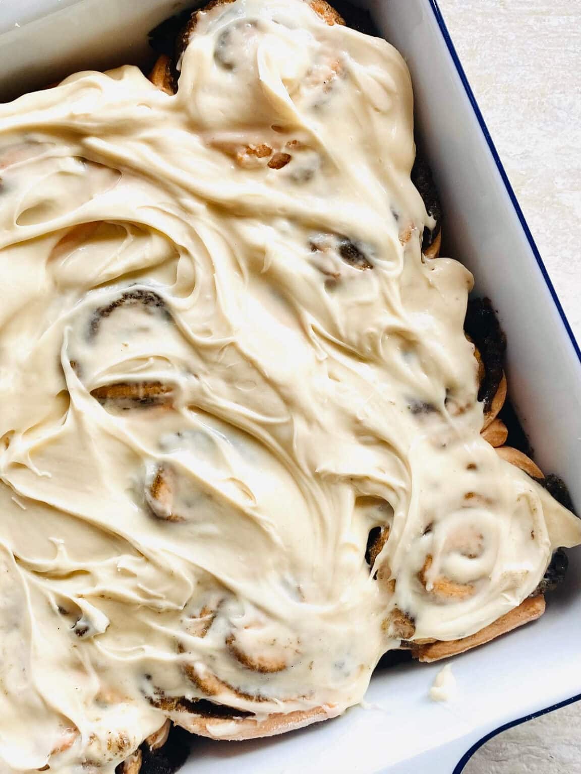 Pillsbury Cinnamon Rolls with Heavy Cream (Tiktok Viral Recipe Hack ...